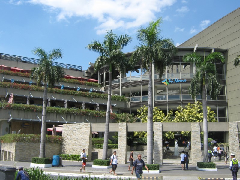 Trung tâm thương mại giá rẻ Trinoma Manila - Tuyendungphilippine.com